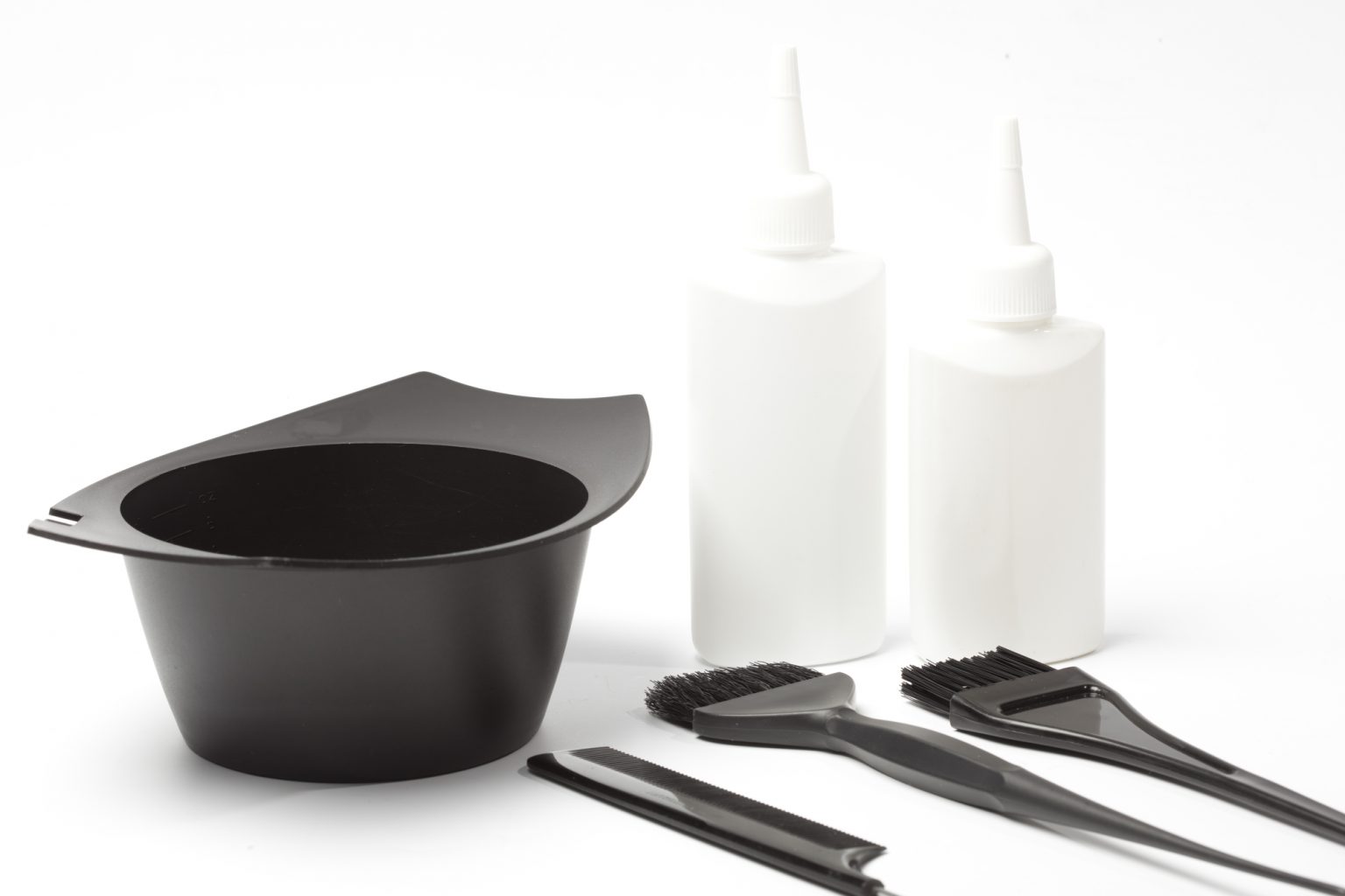 How To Dye A Wig - 2 Best Methods (Step-by-step Guide)